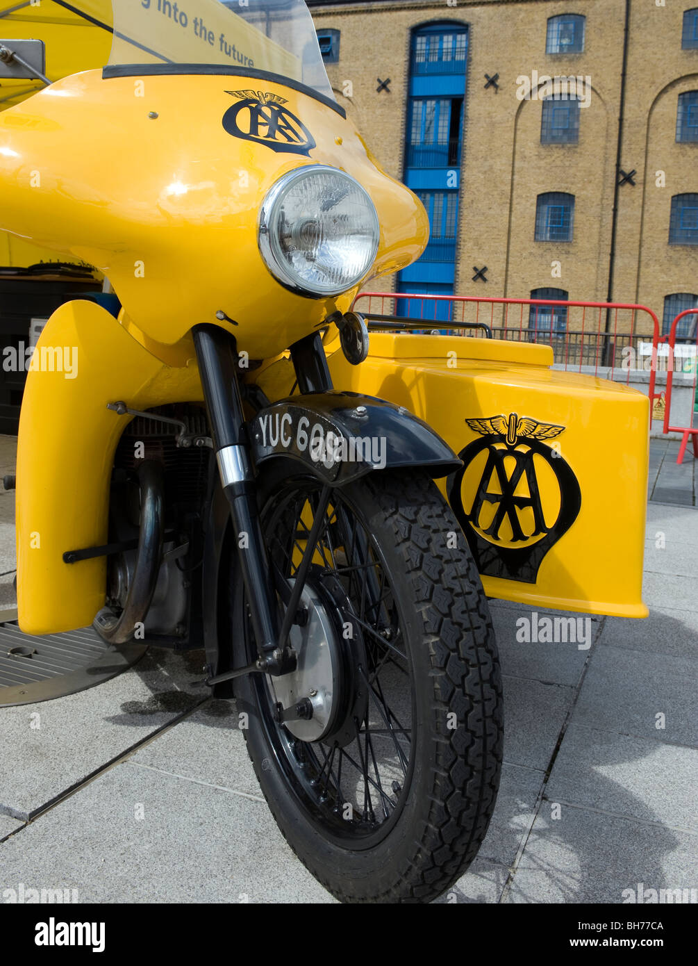 British motor cycle hi-res stock photography and images - Alamy