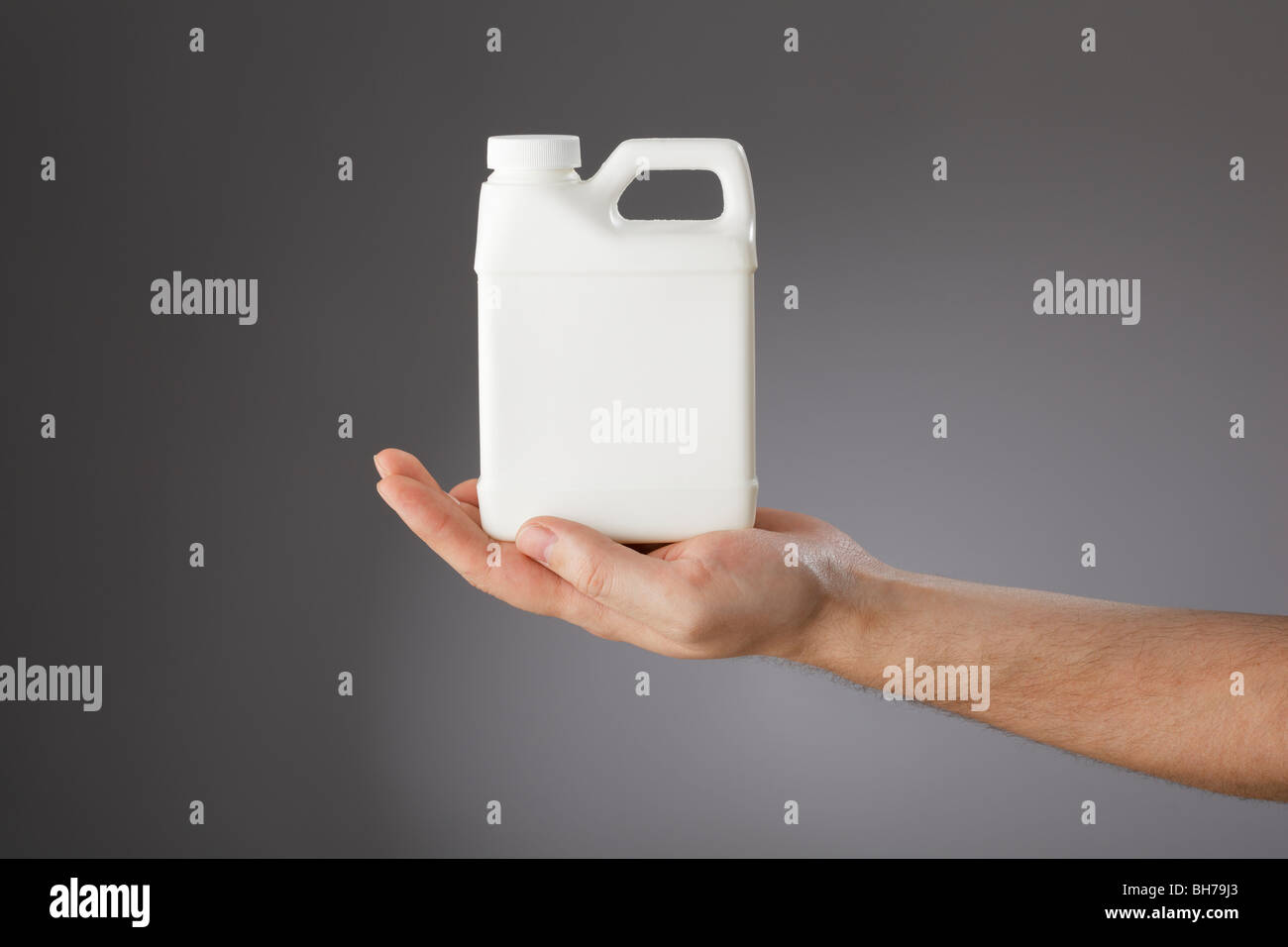 Small white blank plastic hi-res stock photography and images - Alamy