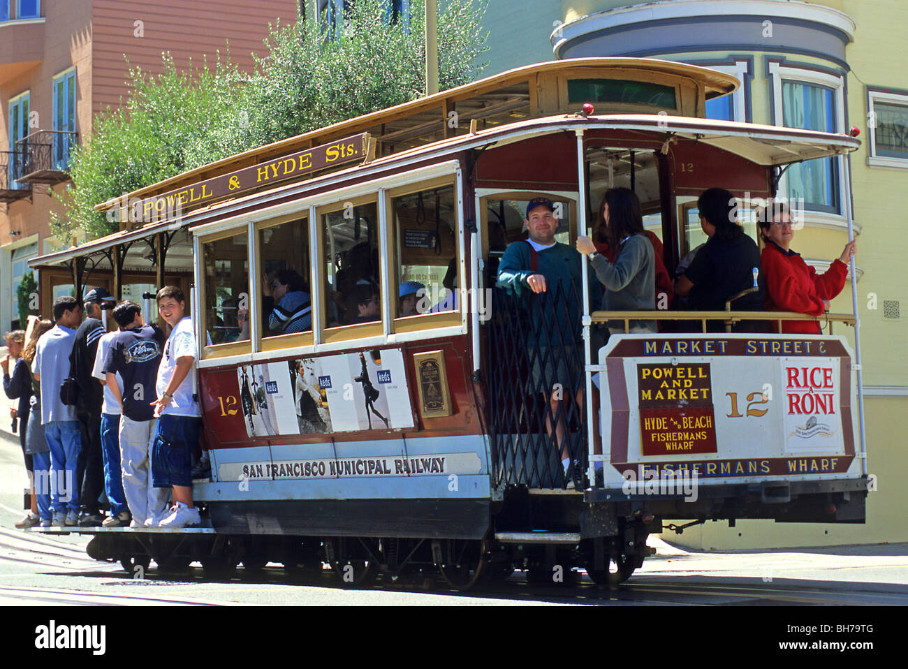 Public transit san francisco hi-res stock photography and images - Alamy