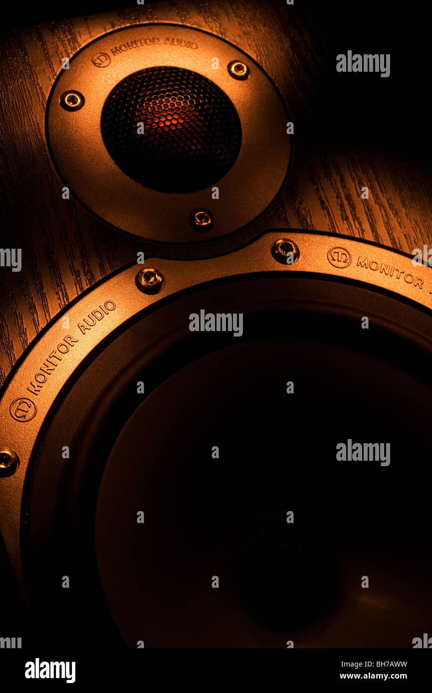 Hi fi light hi-res stock photography and images - Alamy