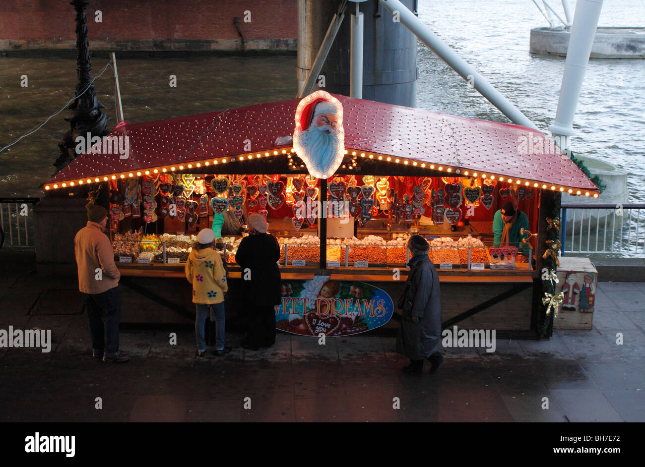 Confectionery and nut stall at Cologne Christmas Market South Bank ...