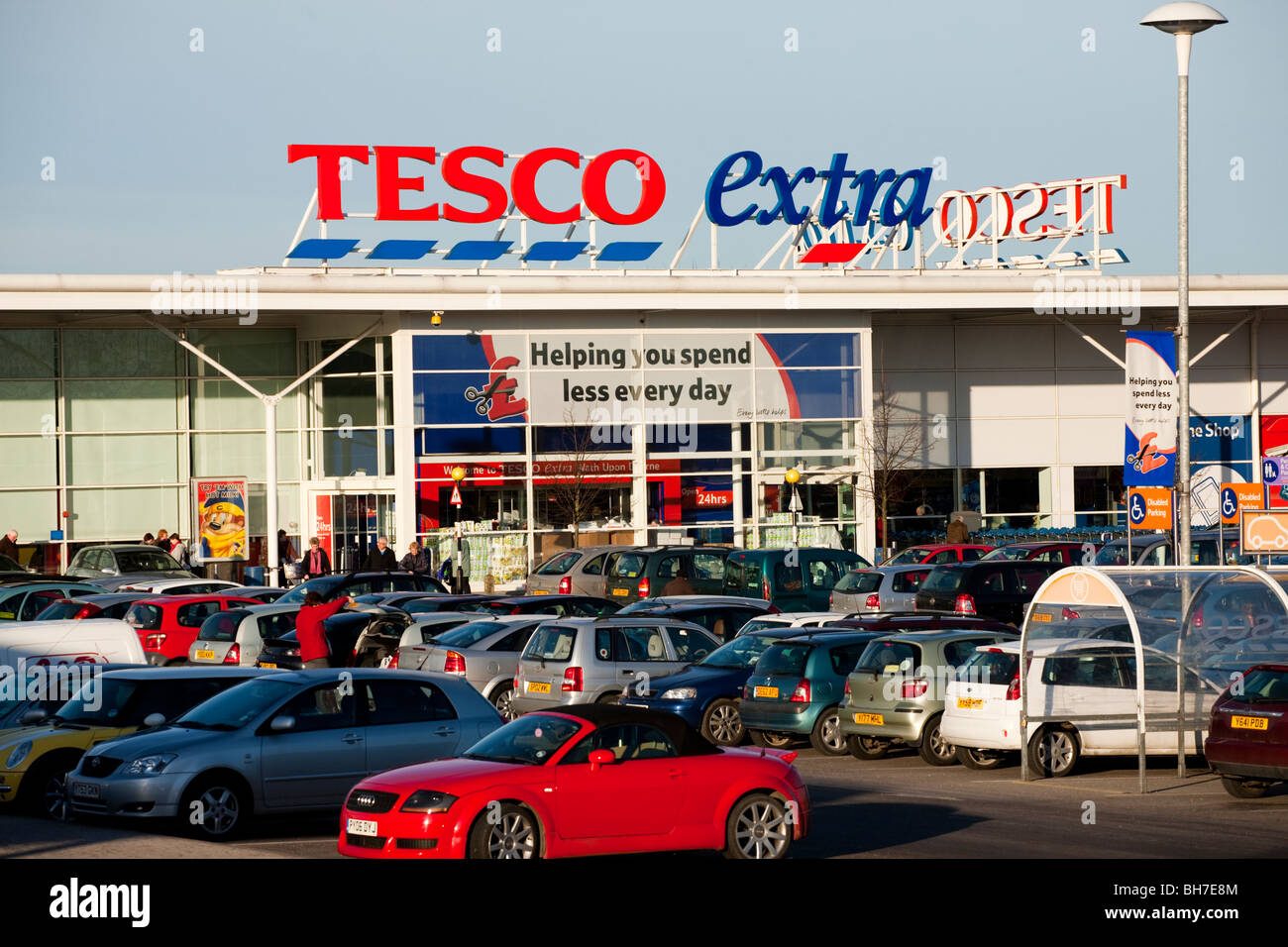 Tesco extra supermarket Stock Photo - Alamy