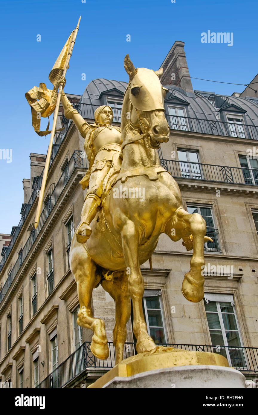 Jeanne d'arc paris hi-res stock photography and images - Alamy