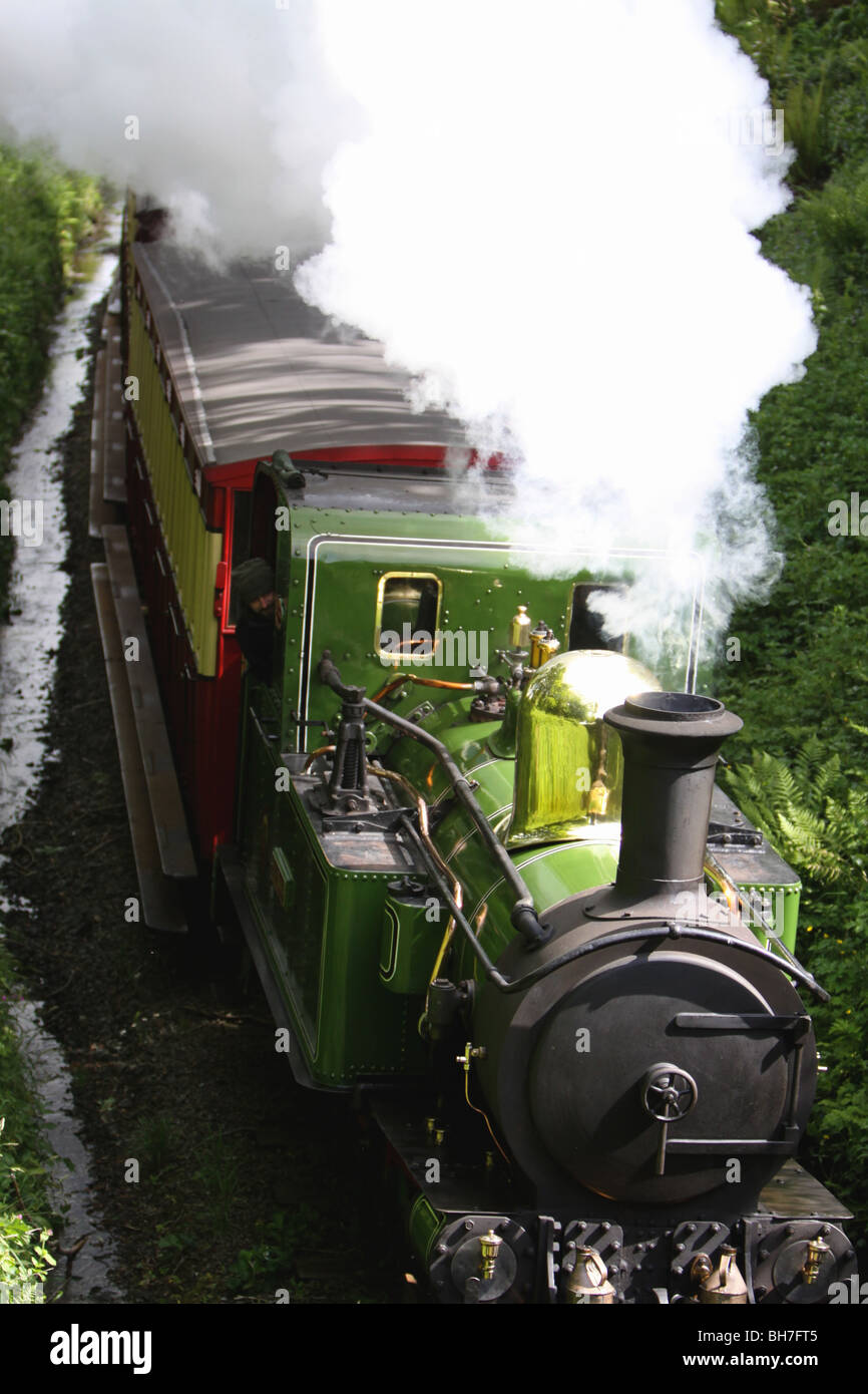 Green steam train hi-res stock photography and images - Alamy