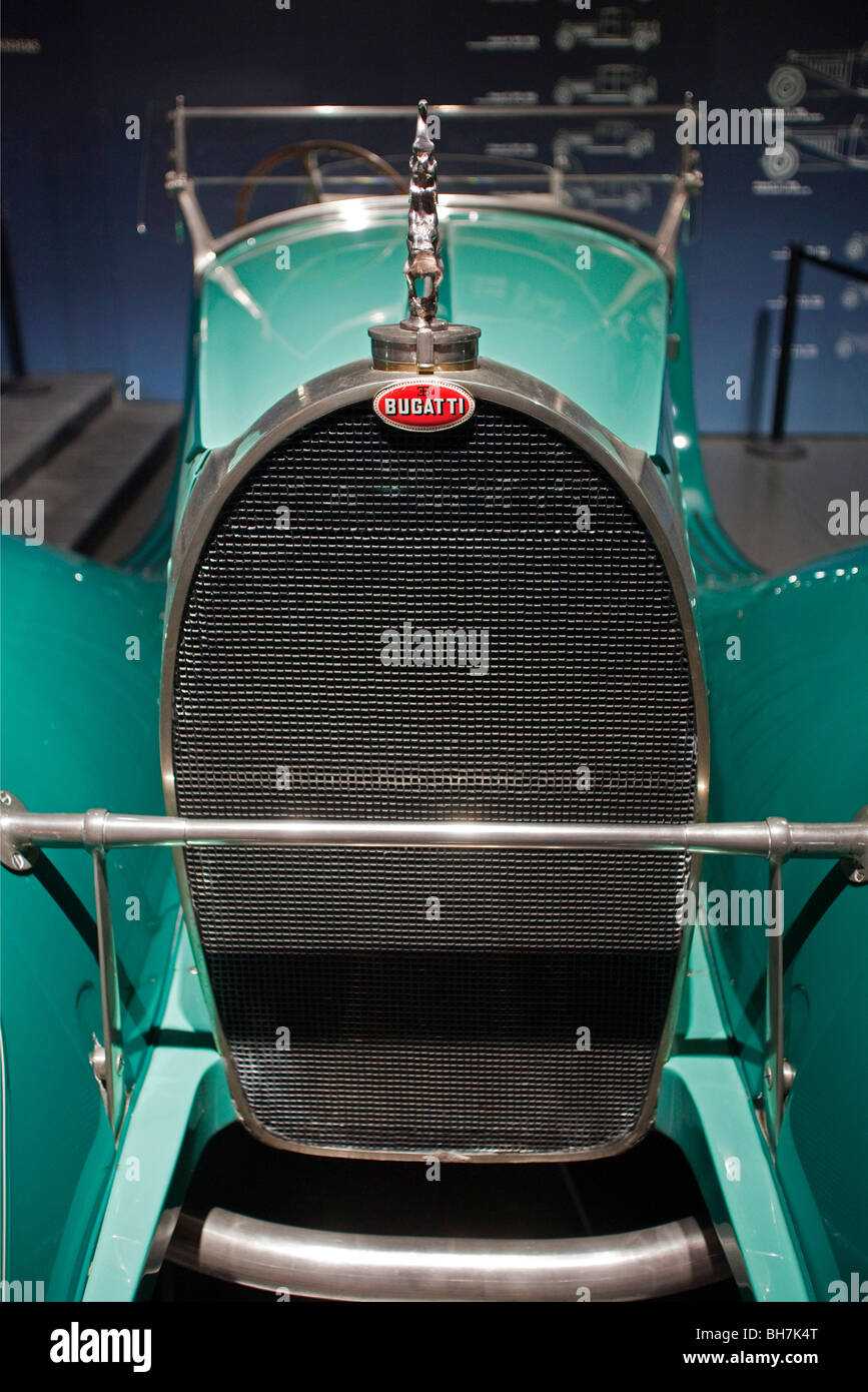 Green Bugatti open sports 2 seater motor car radiator grille view ...