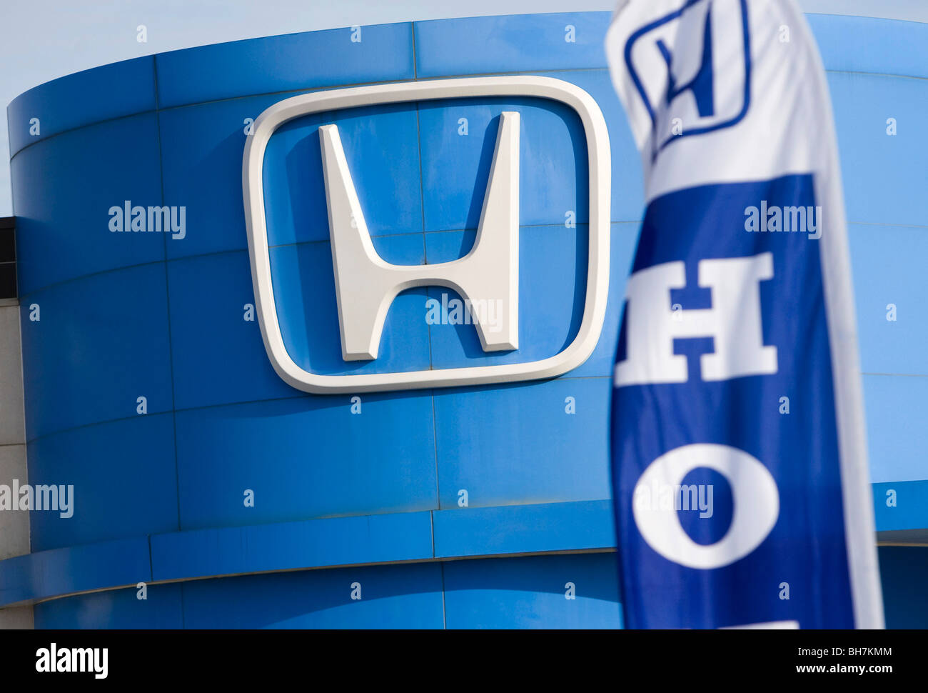 Honda Dealership Sign High Resolution Stock Photography and Images - Alamy