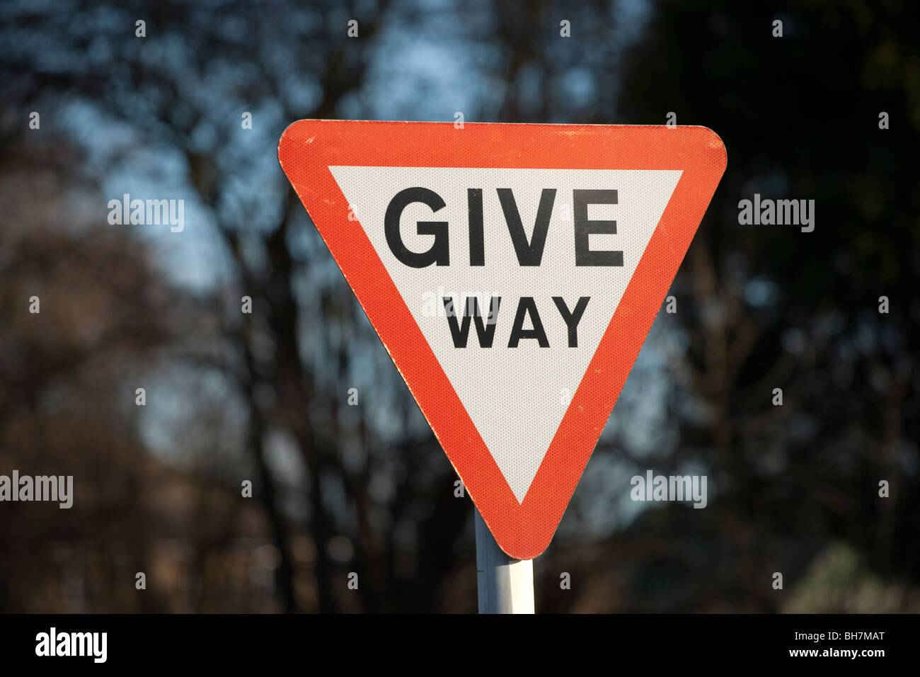 Give Way sign Stock Photo - Alamy