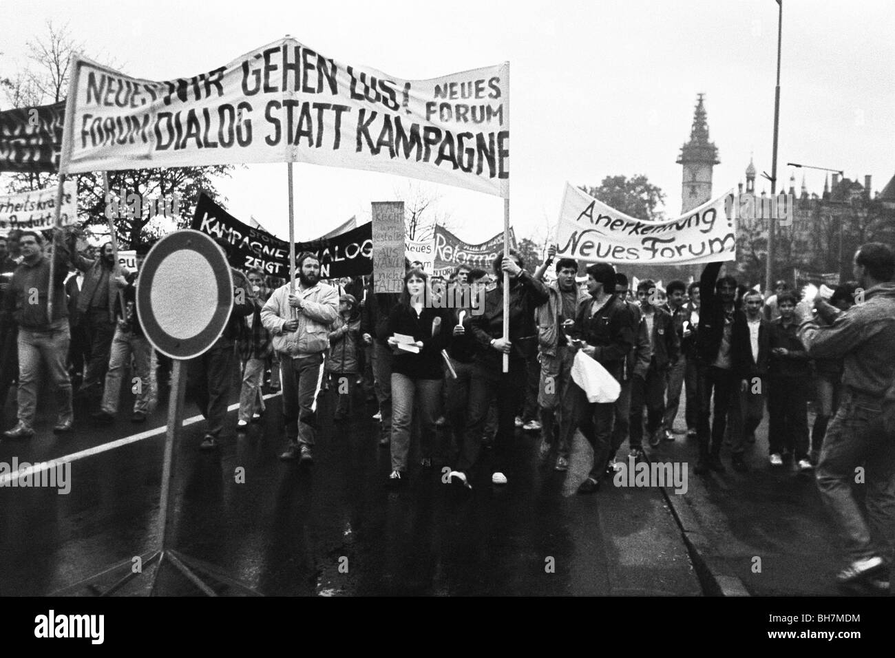 1989 ddr germany hi-res stock photography and images - Alamy