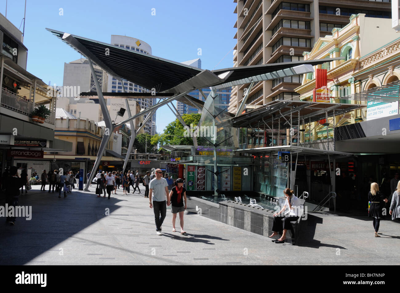Queen Street Mall, Brisbane's main shopping pedestrian street in ...