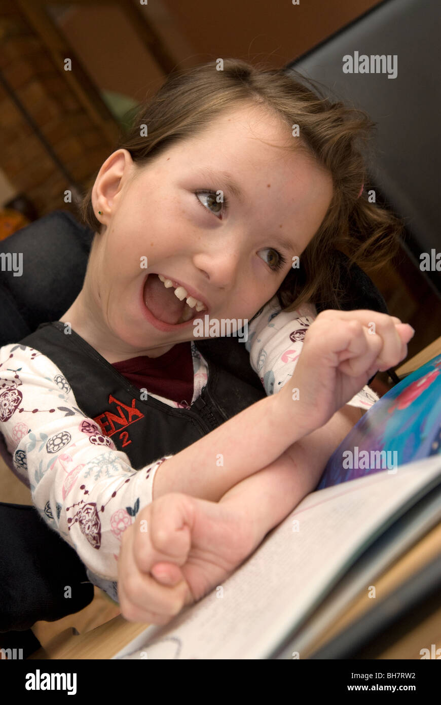 Cerebral palsy child hi-res stock photography and images - Alamy
