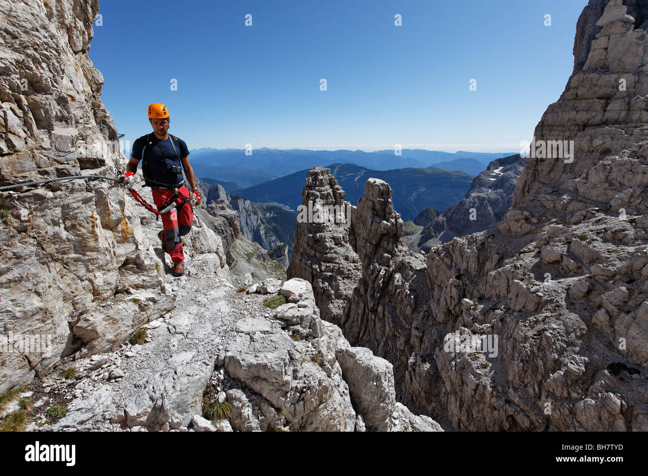 brenta via ferrata dolomite dolomiti mountaineering italy alps italian ...