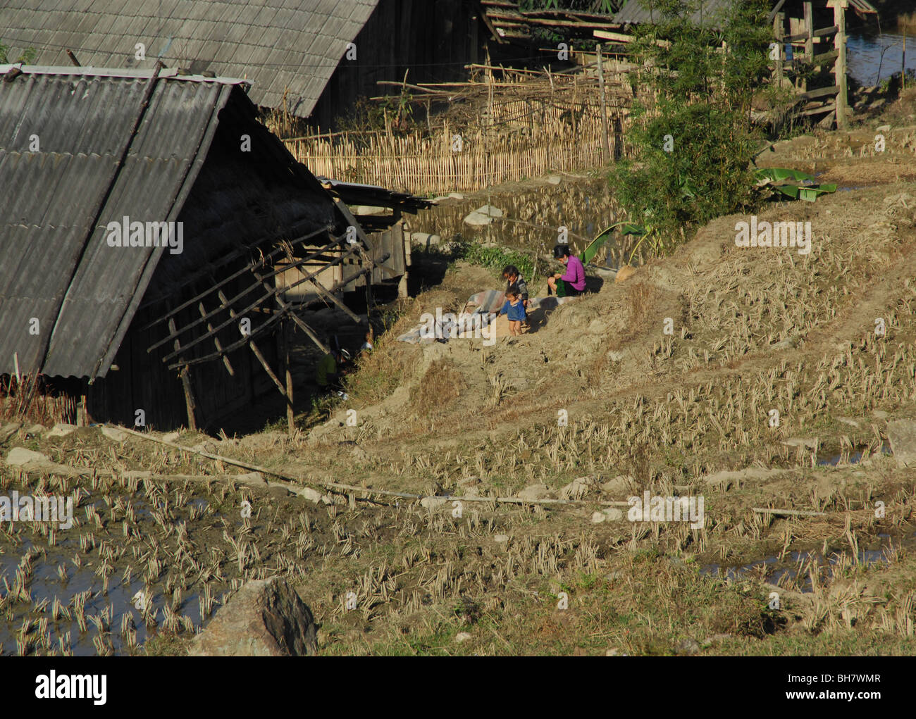 Black Hmong village, ta phinh , North vietnam Stock Photo - Alamy
