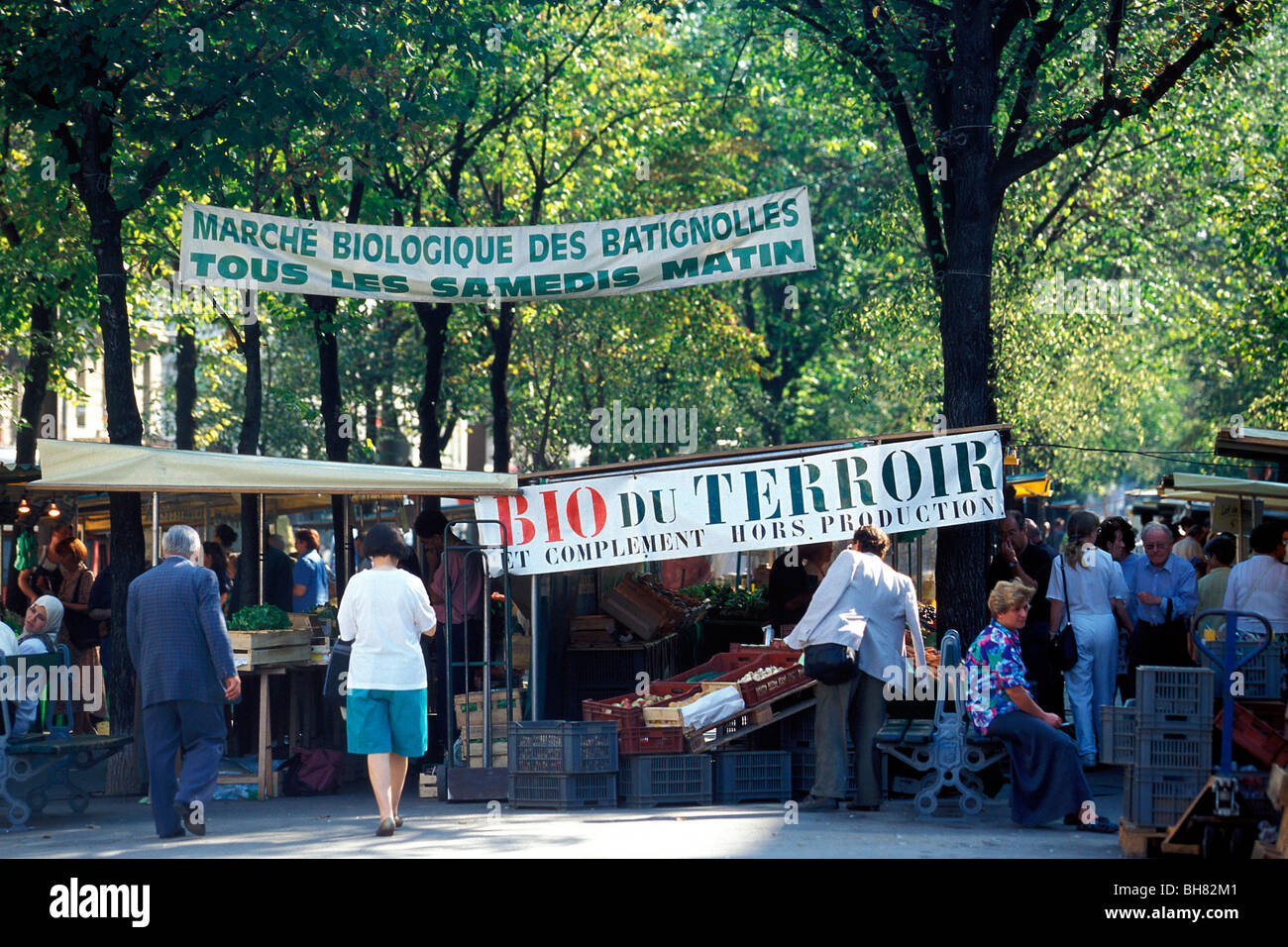 Paris batignolles boulevard hi-res stock photography and images - Alamy