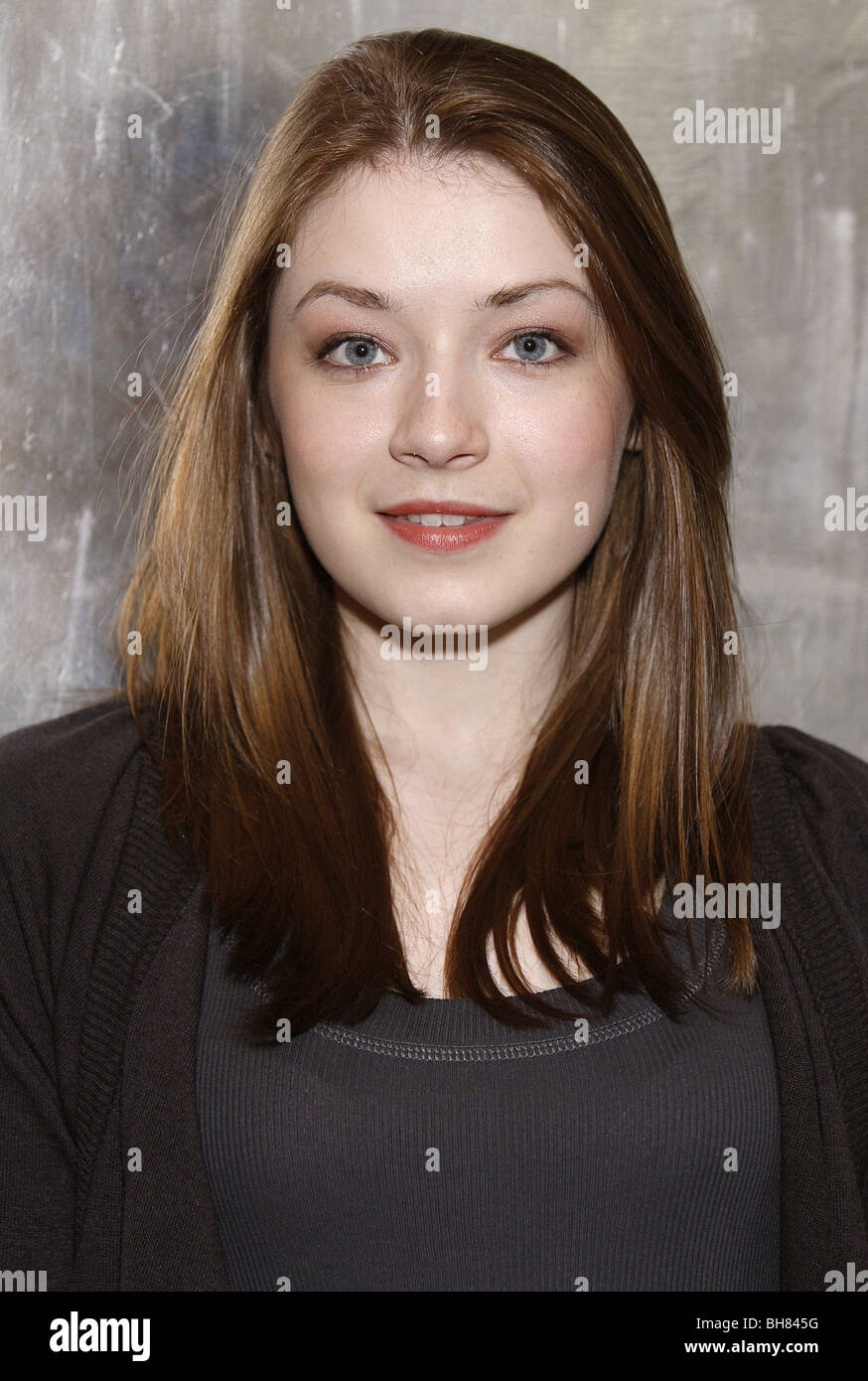 Actress sarah bolger hi-res stock photography and images - Alamy