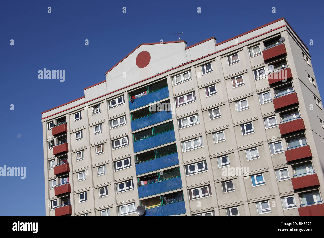 Leeds high rise block hi-res stock photography and images - Alamy