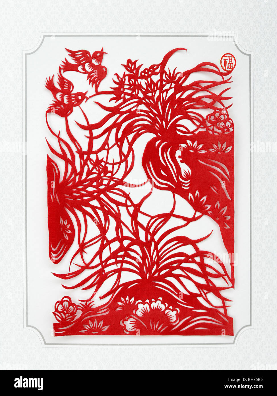 Red paper cutting Stock Photo - Alamy