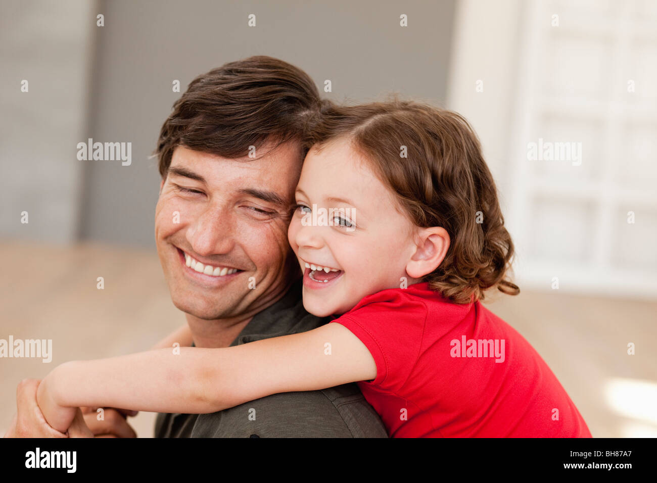 Girl hugging guy side view hi-res stock photography and images - Alamy