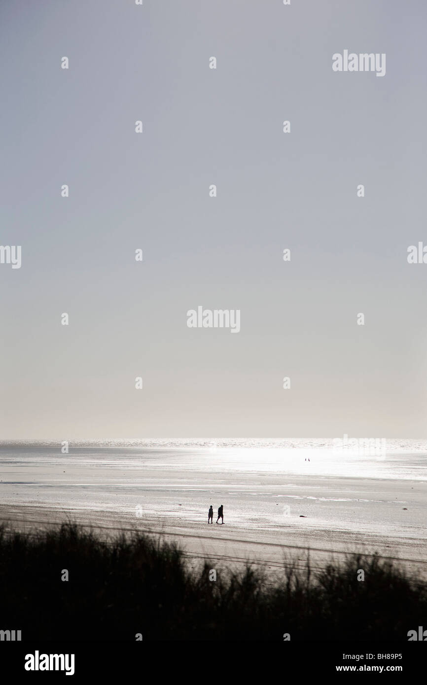 Two on a beach hi-res stock photography and images - Alamy