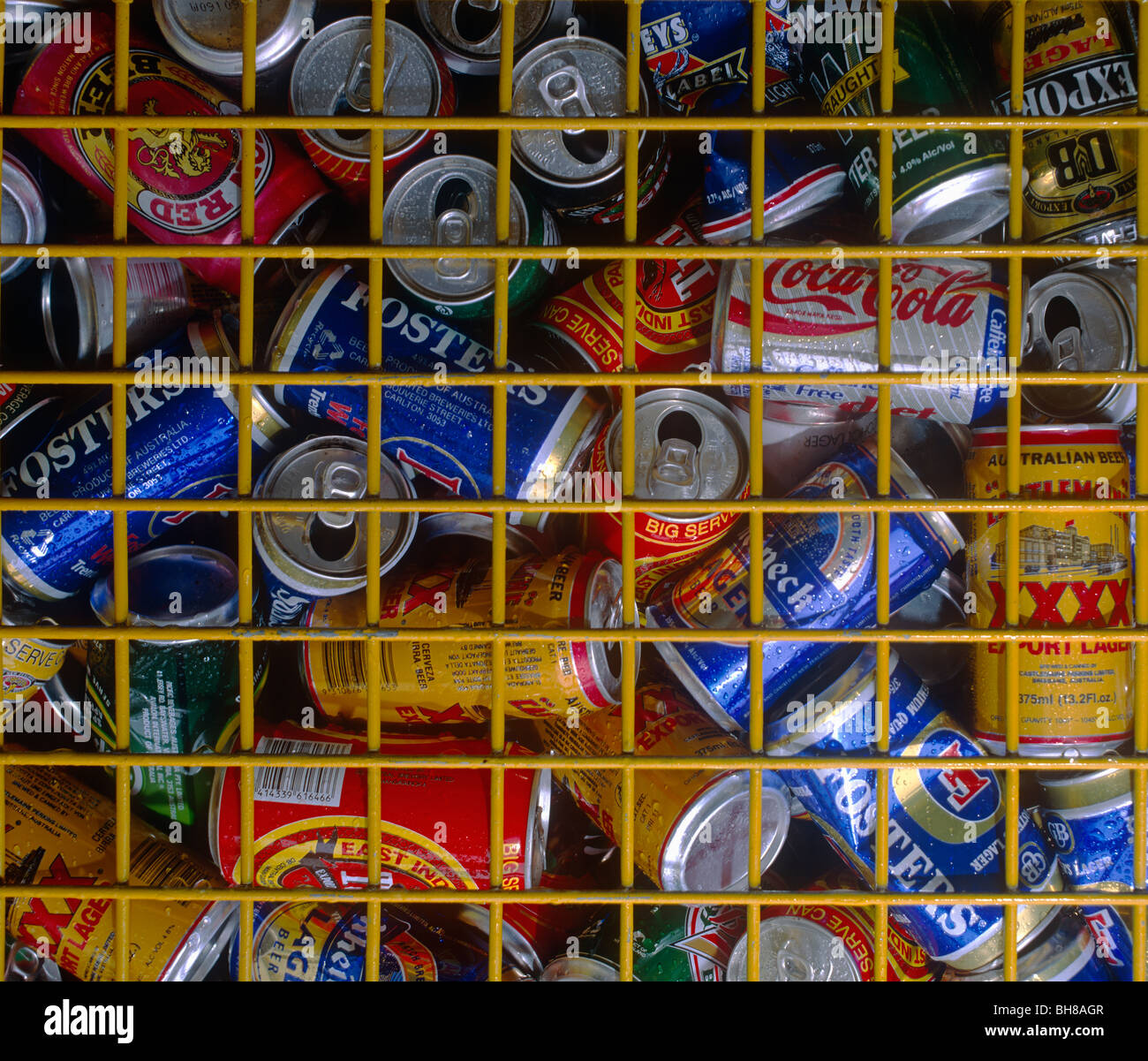Recycled cola cans hi-res stock photography and images - Alamy