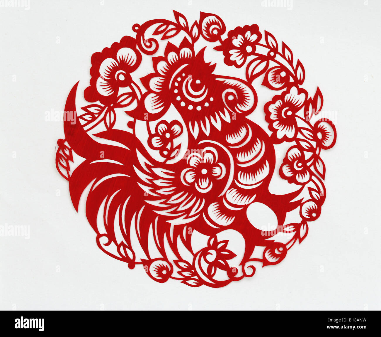 Red paper cutting Stock Photo - Alamy