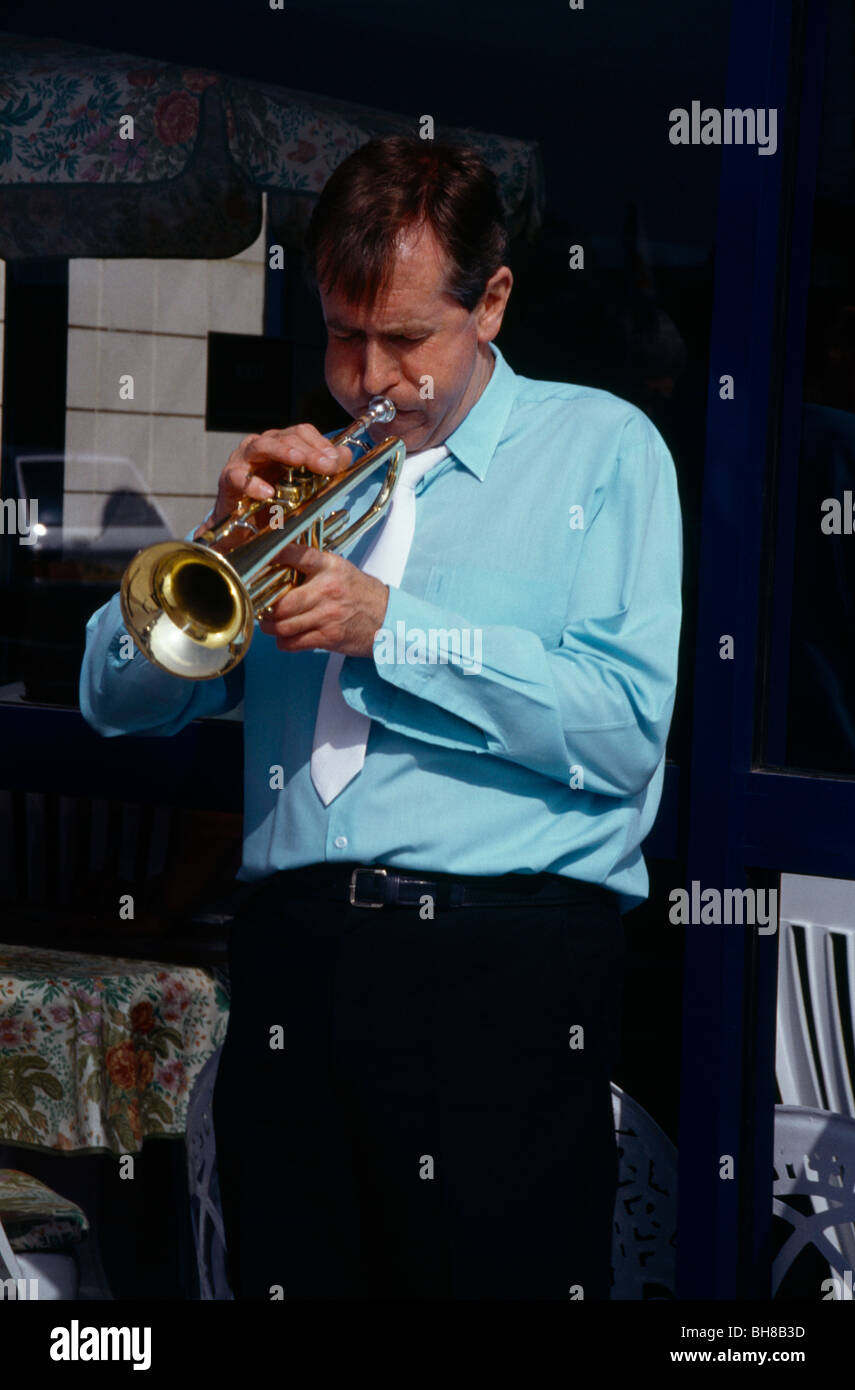 Brass instrument trumpet player hi-res stock photography and images - Alamy