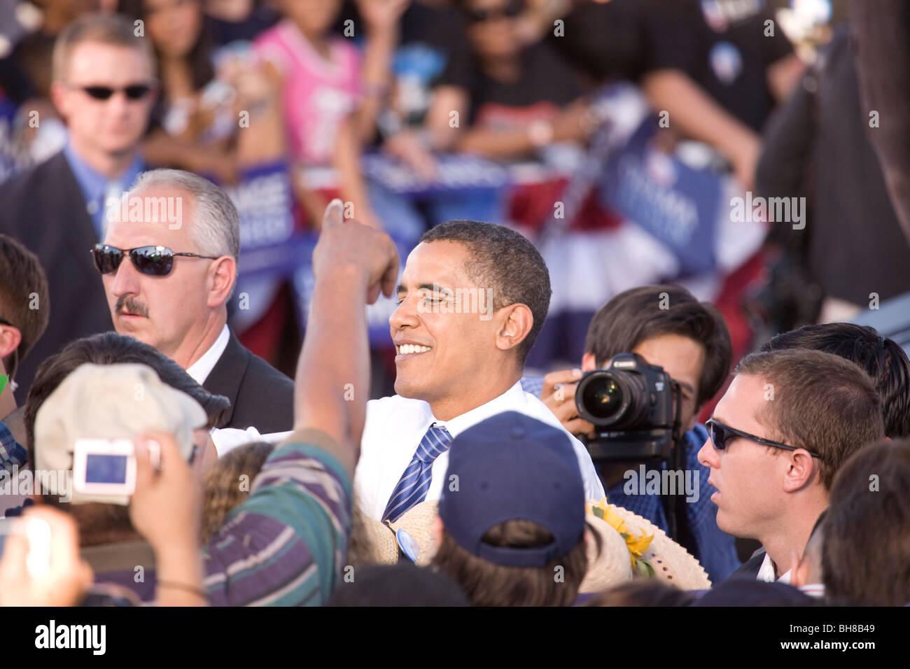 Ghetto Obama Shakes Hands