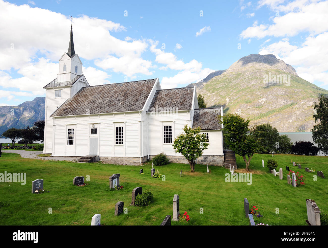 Innvikfjorden, norway hi-res stock photography and images - Alamy