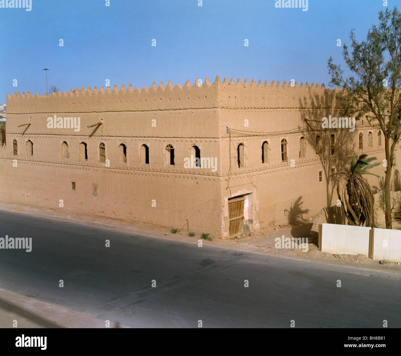 Mud building riyadh hi-res stock photography and images - Alamy