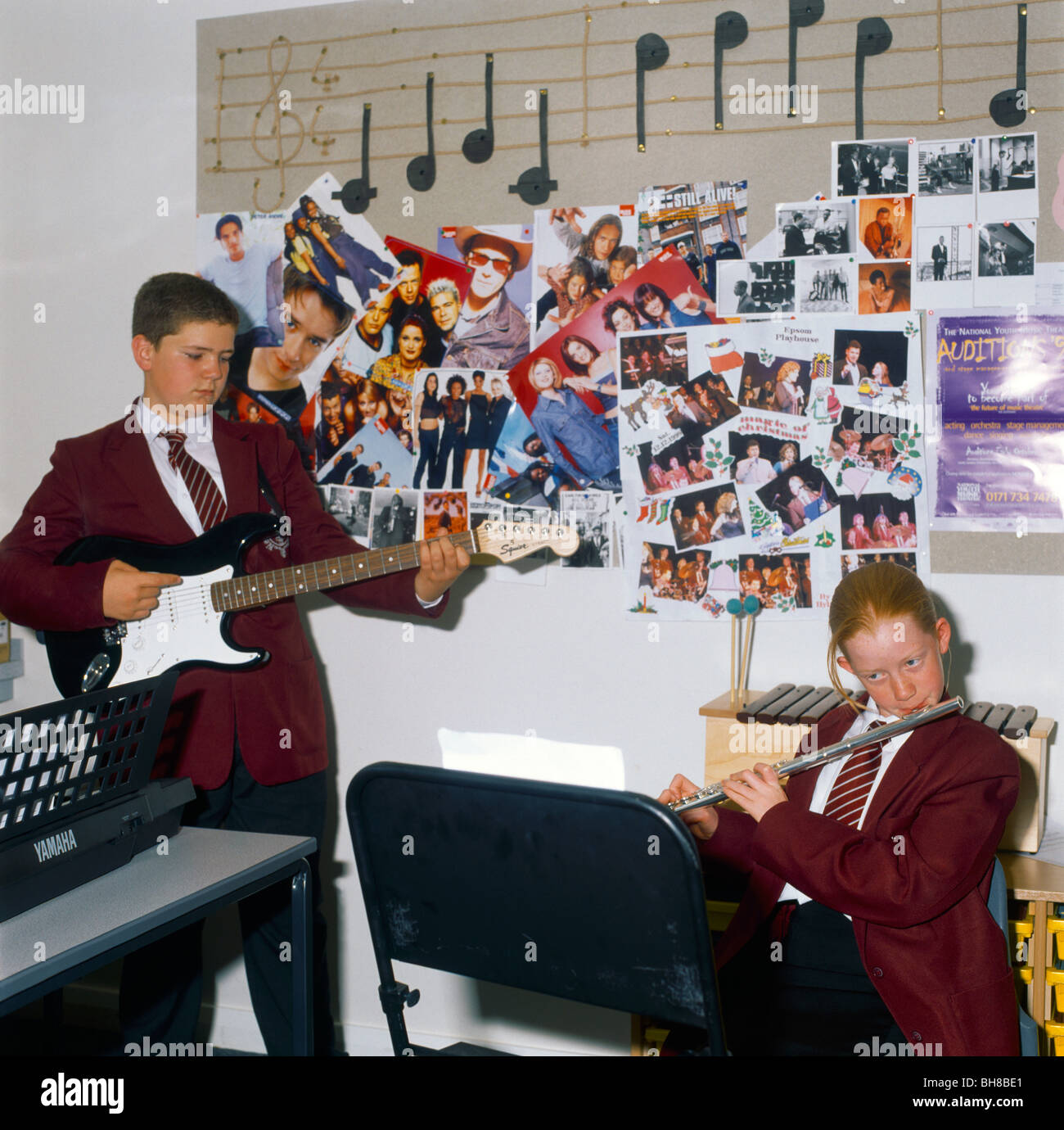 School music instruments hi-res stock photography and images - Alamy