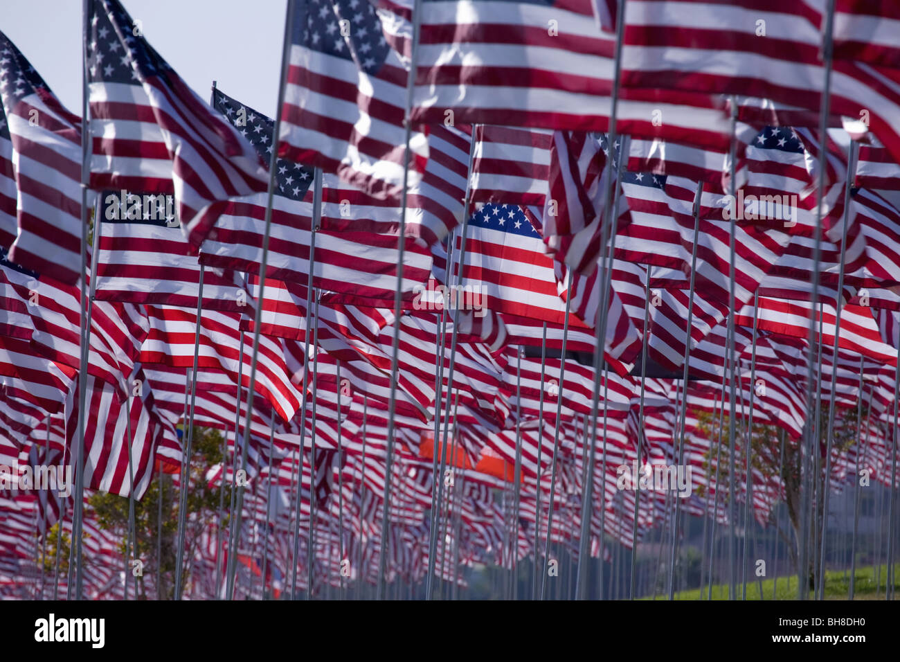 2001 attack american flags hi-res stock photography and images - Alamy