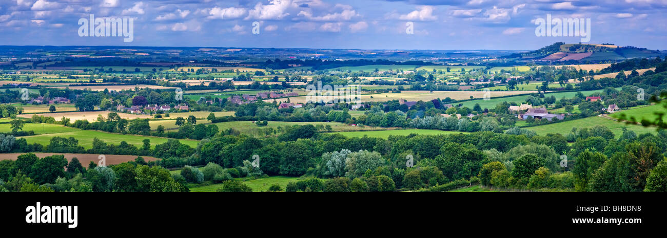 cotswolds landscape view over farmland fields and trees Stock Photo - Alamy