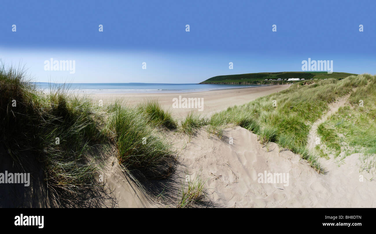 sand dunes and beach at saunton sands devon england uk Stock Photo - Alamy