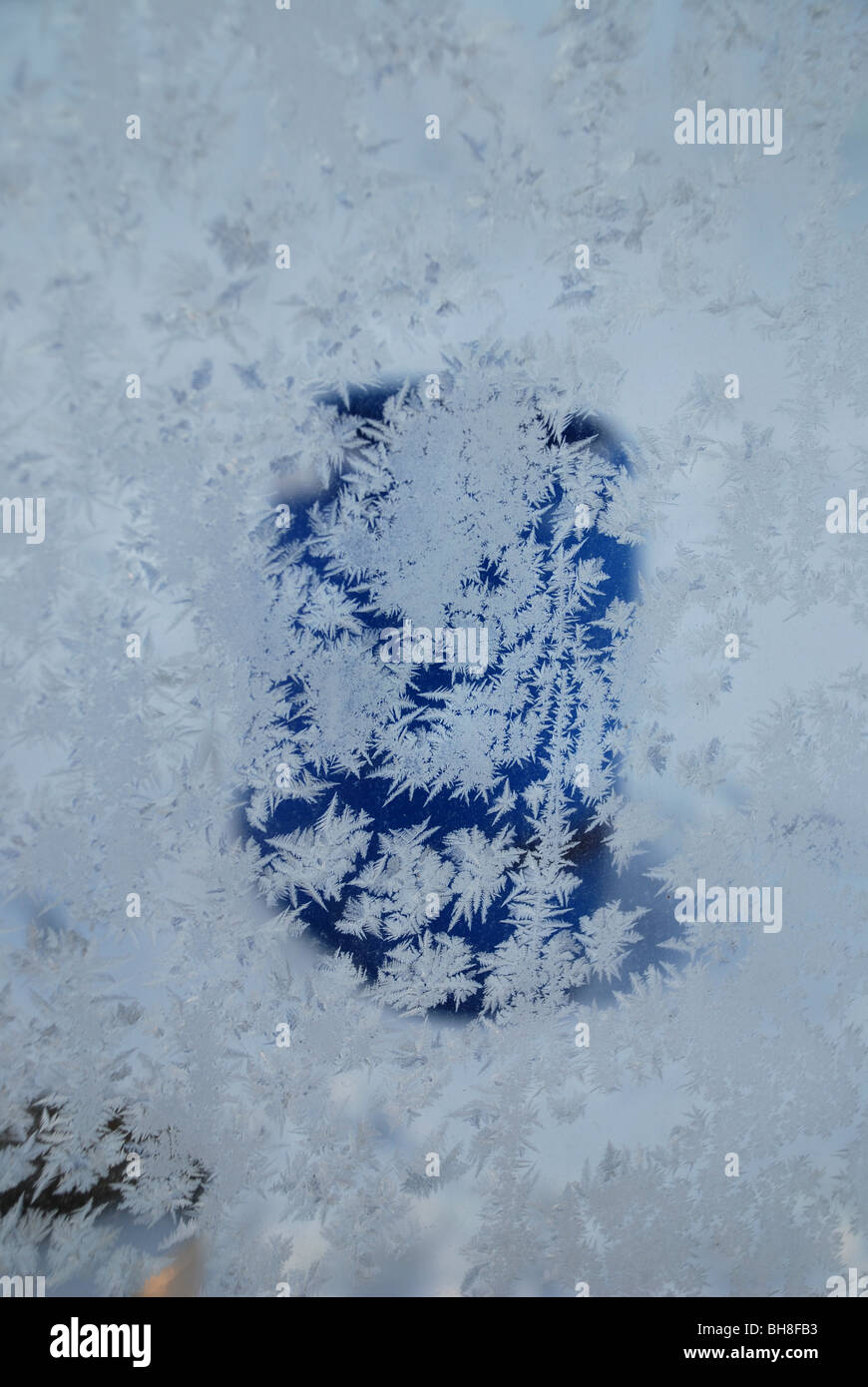 Crystal glass hi-res stock photography and images - Alamy