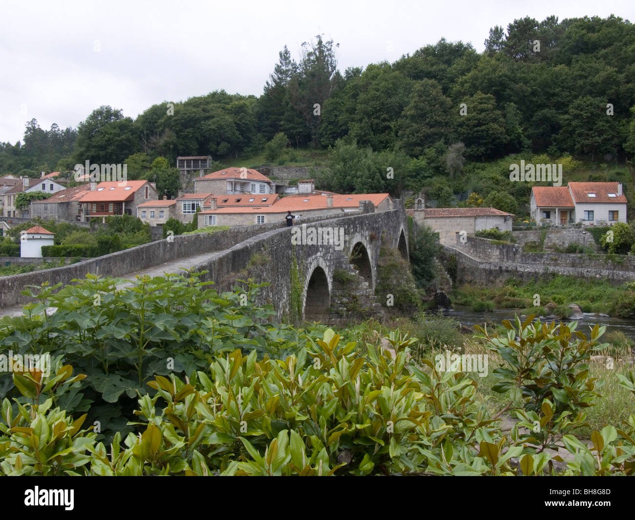 Santiago bridge hi-res stock photography and images - Alamy