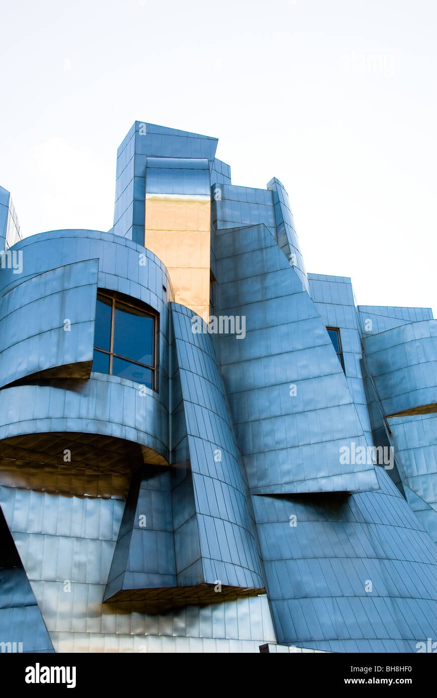 Exterior of the Weisman Art Museum, Minneapolis, Minnesota Stock Photo ...