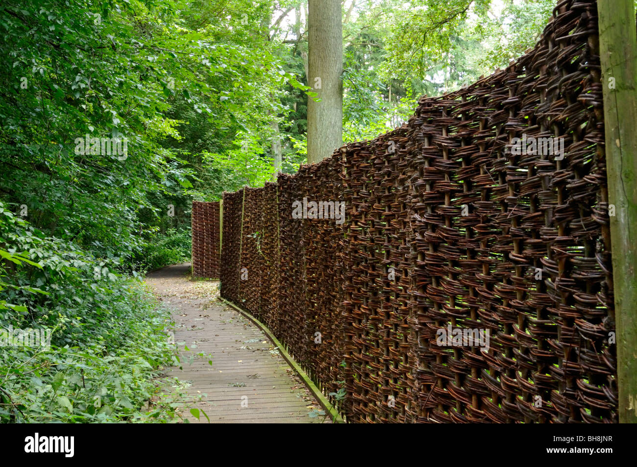 Woven fence hi-res stock photography and images - Alamy