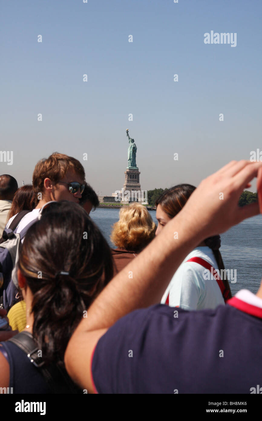 Statue of Liberty. Worldwide, most recognizable icons, of the United ...
