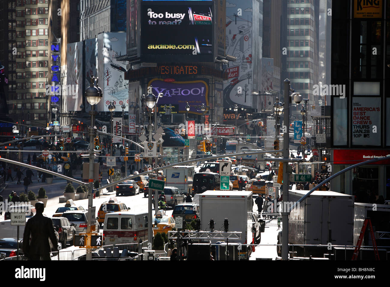 Times square daylight hi-res stock photography and images - Alamy