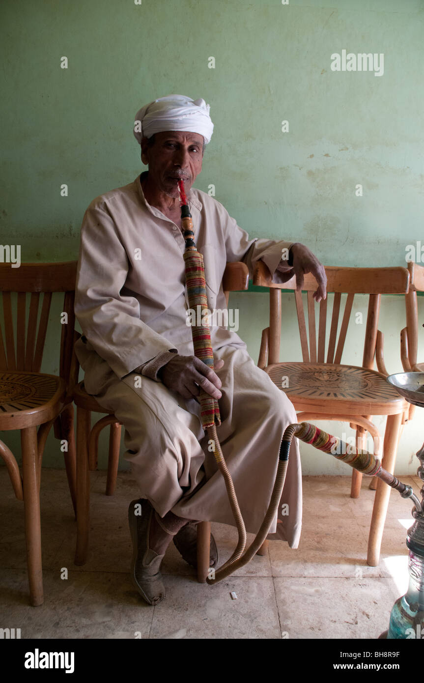 Hookah Smoking High Resolution Stock Photography and Images - Alamy