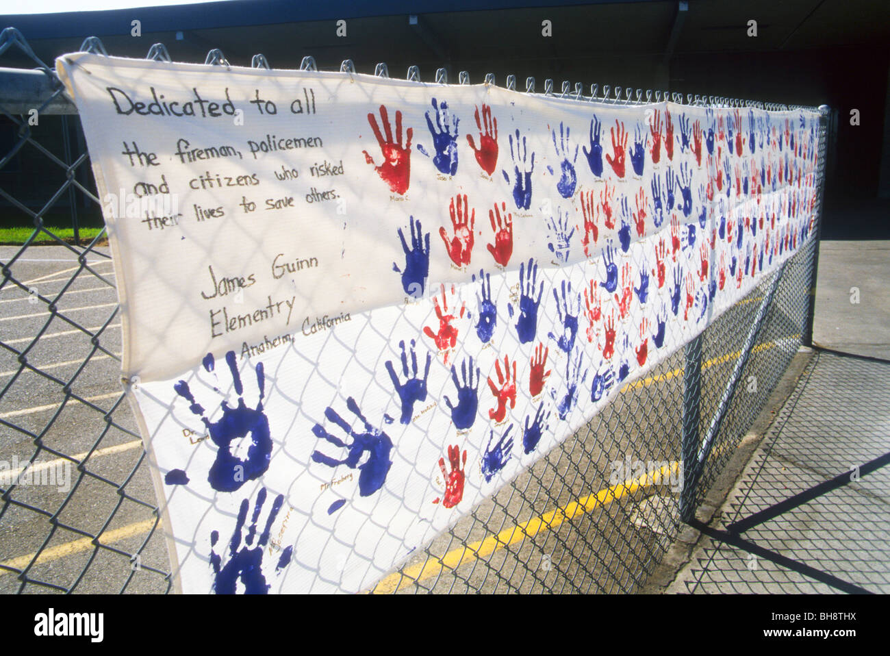 United We Stand banner handprint sign support Stock Photo - Alamy