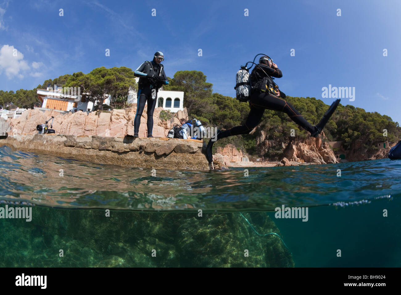 Half underwater spain hi-res stock photography and images - Alamy