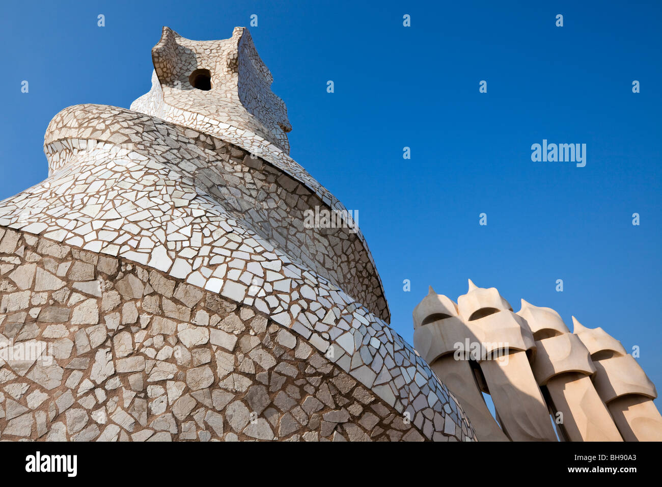 Rooftop sculptures hi-res stock photography and images - Alamy