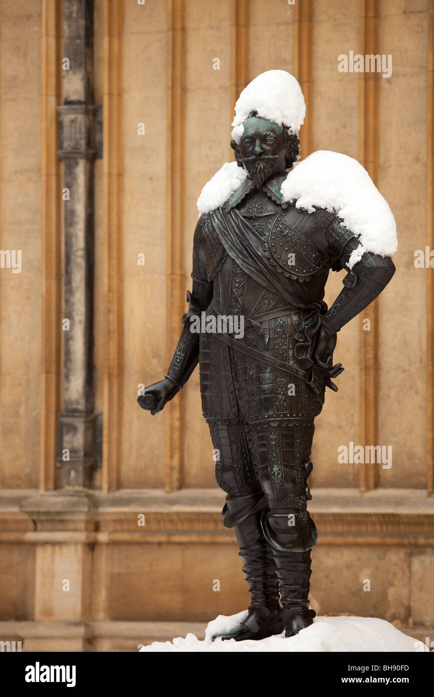 Shoulder guard hi-res stock photography and images - Alamy