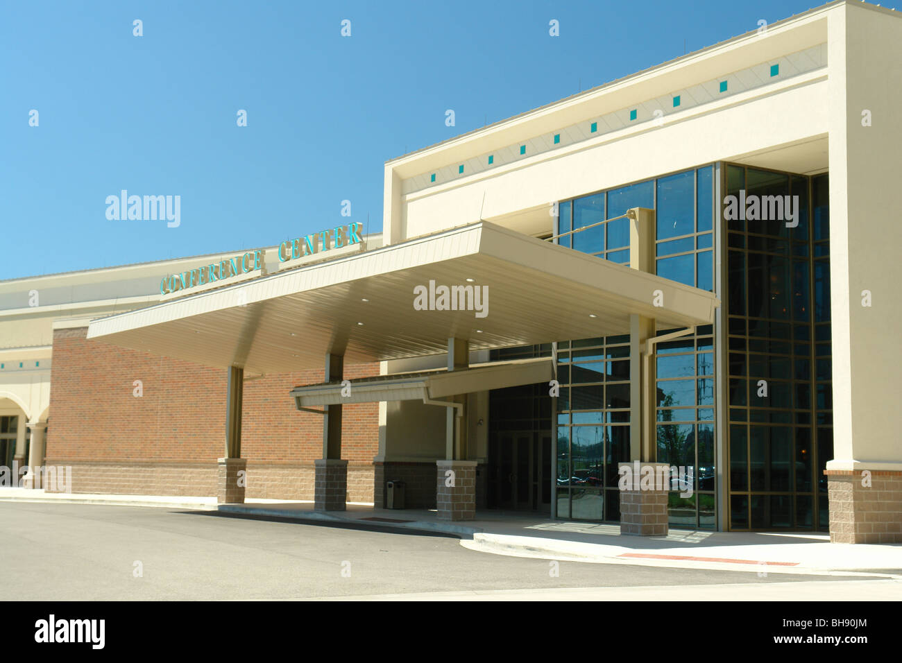 Midwest conference center hi-res stock photography and images - Alamy