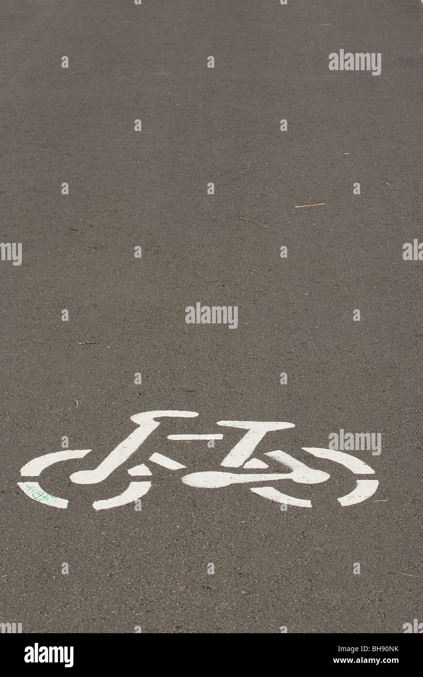 Concrete Bike Lane High Resolution Stock Photography and Images - Alamy