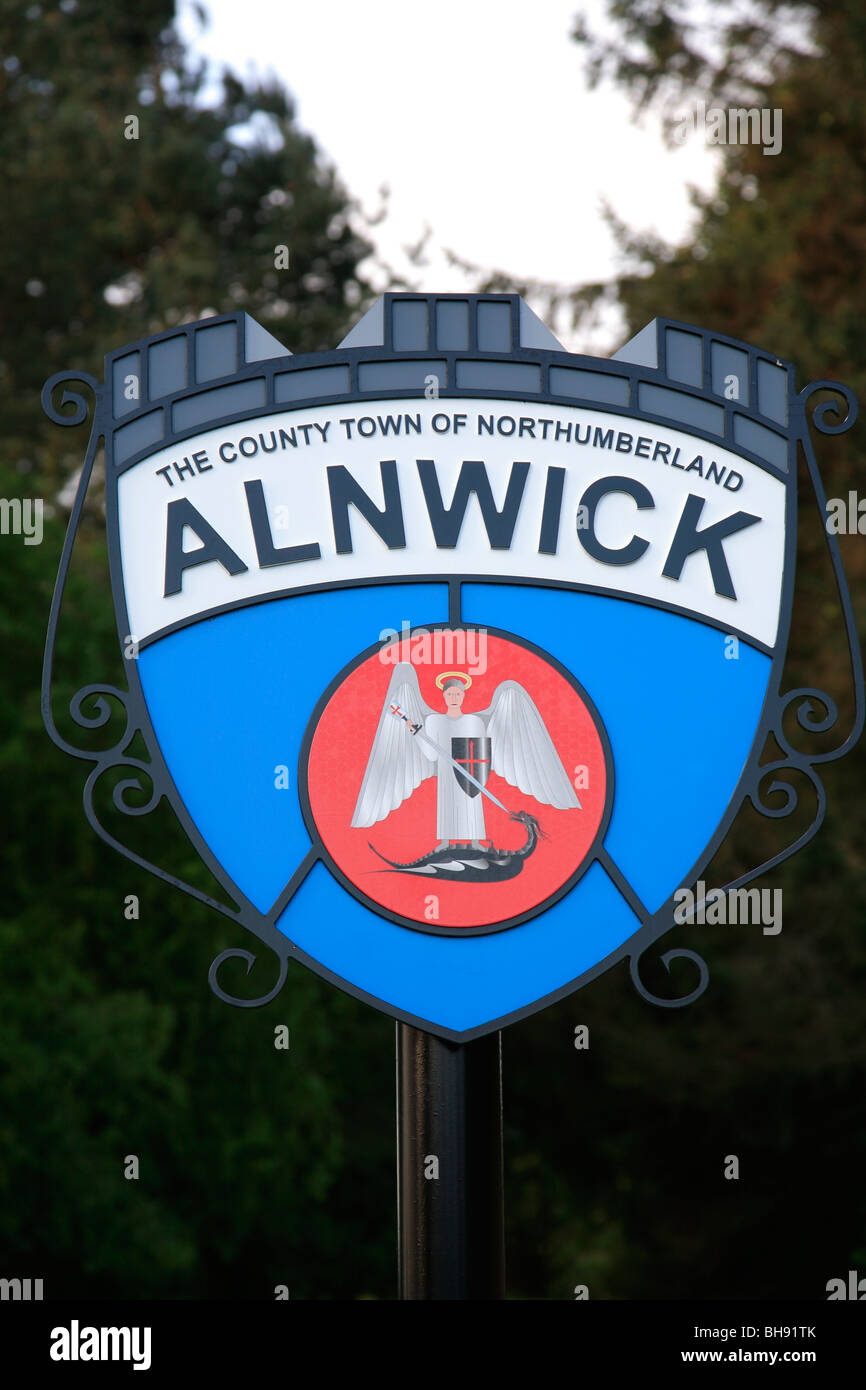 Alnwick town hi-res stock photography and images - Alamy