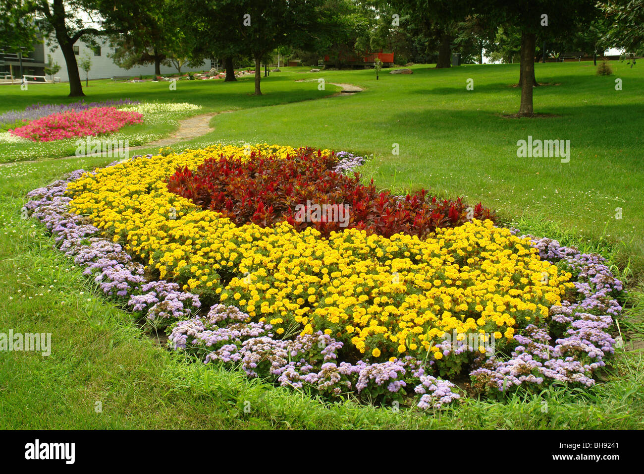 Science villages hi-res stock photography and images - Alamy