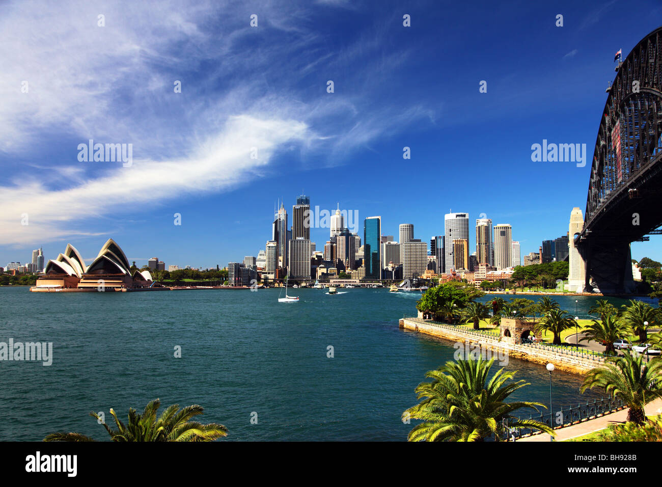 Opera house and city skyline Sydney Australia Stock Photo - Alamy