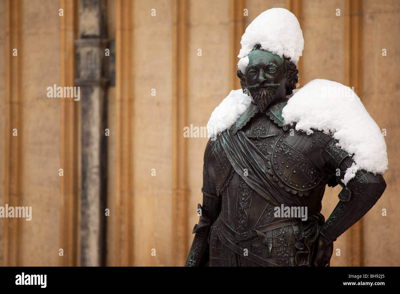 Shoulder guard hi-res stock photography and images - Alamy