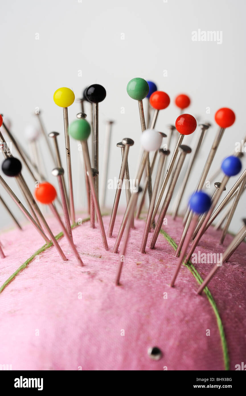 Pin cushion hi-res stock photography and images - Alamy